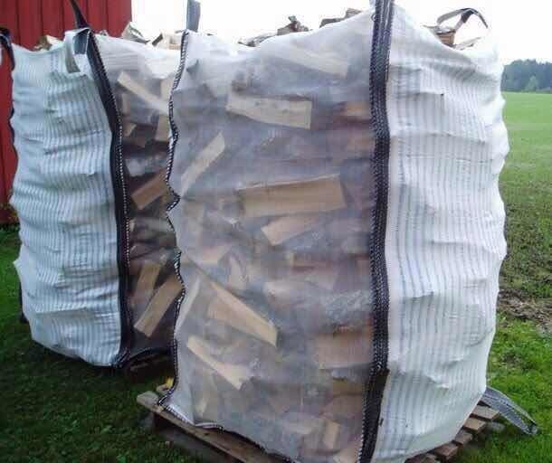 Tall Red Firewood Ventilated Mesh FIBC Bulk Bag With Corner Loops 2202 Lbs